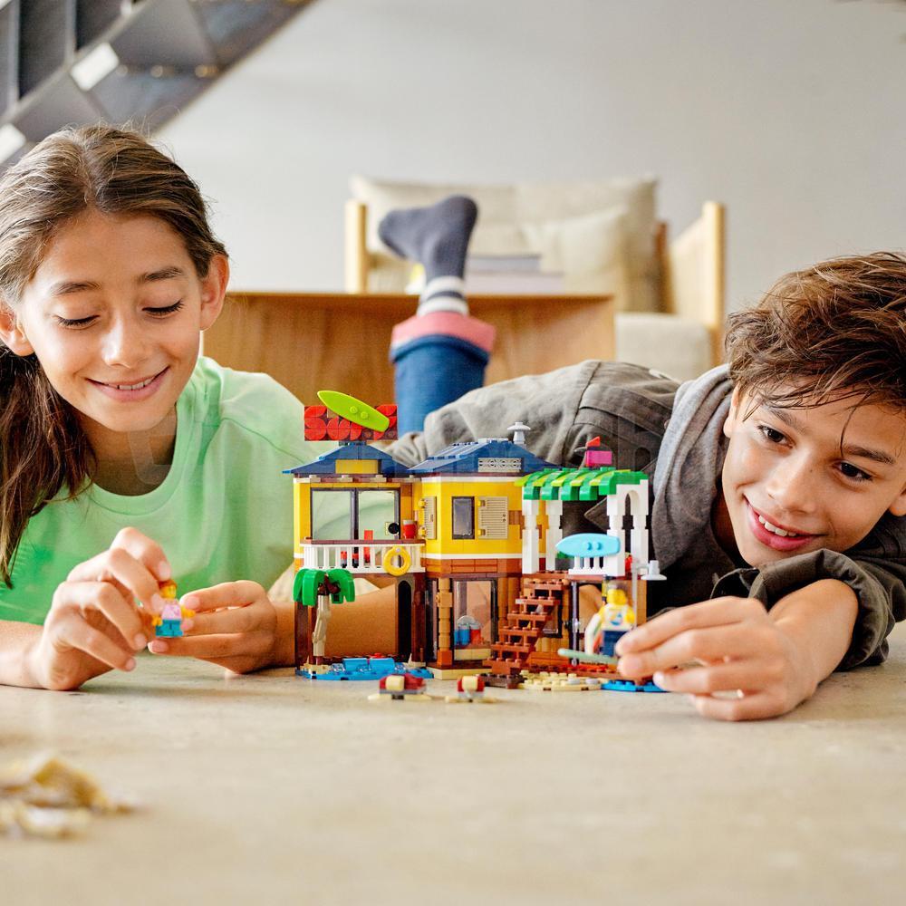 LEGO® Creator 3 v 1 31118 Surfařský dům na pláži | OnlineShop.cz