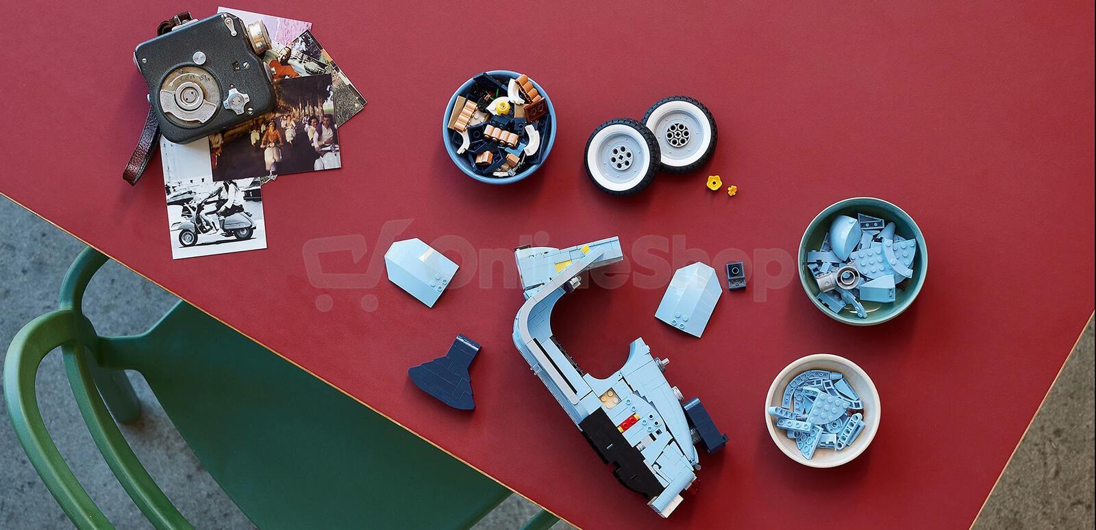LEGO® ICONS 10298 Vespa 125 | ONLINESHOP.cz